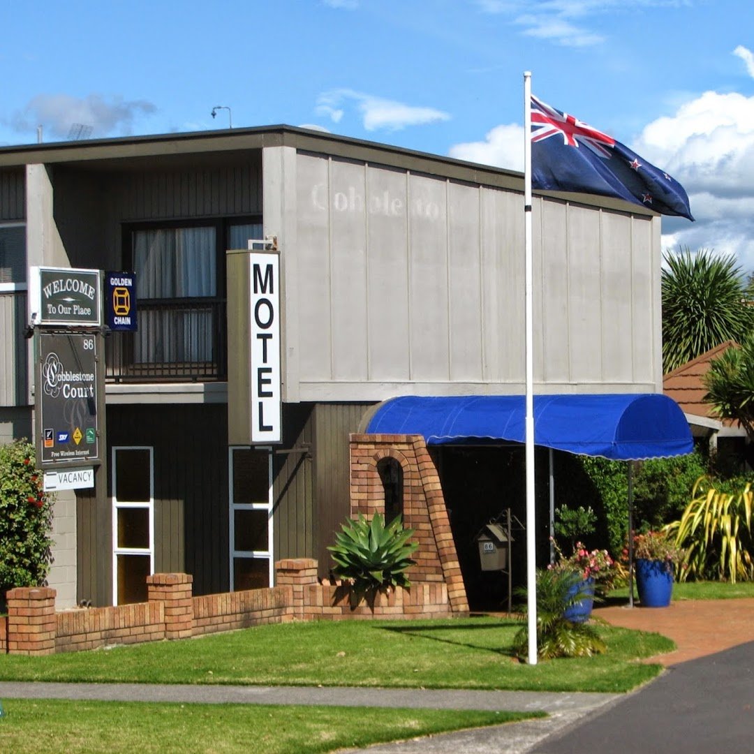 Cobblestone Court Motel
